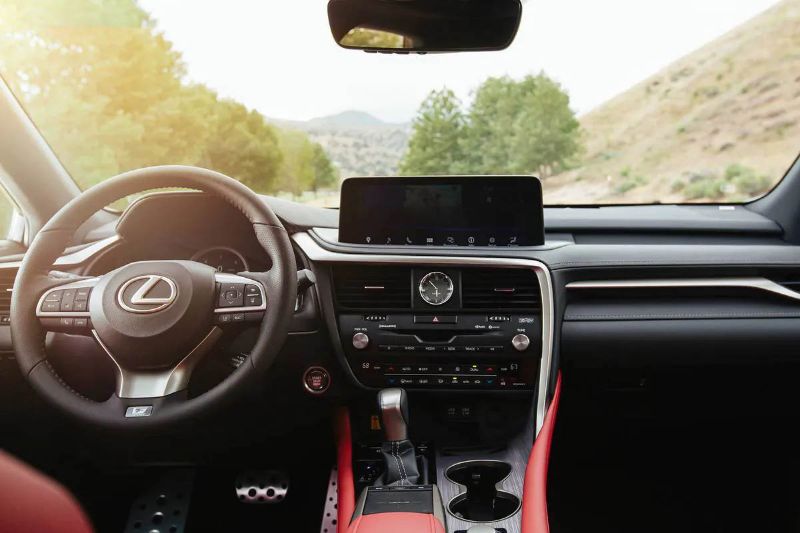 StriveME - لكزس rx 2022 مواصفات واسعار في الامارات